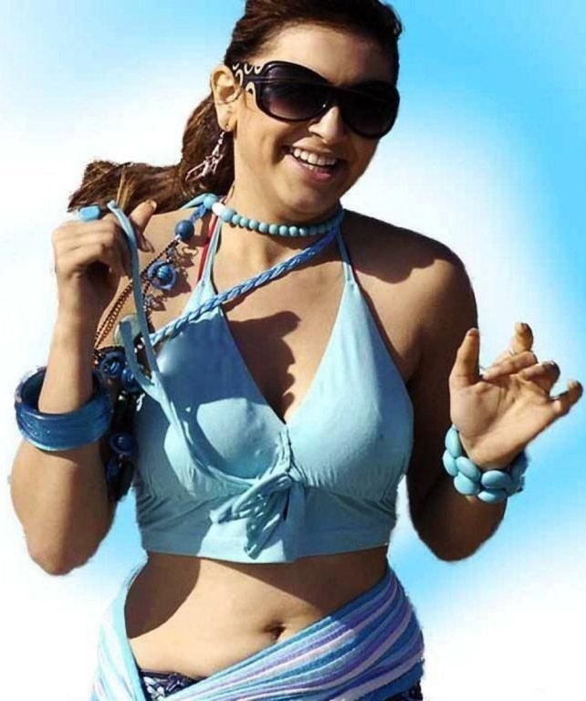 South Indian Actress Hansika Motwani Hot Bikini Sexy Stills ~ Thiruttu