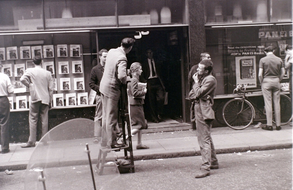 30 Fabulous Vintage Photographs Give a Unique Perspective on the People ...