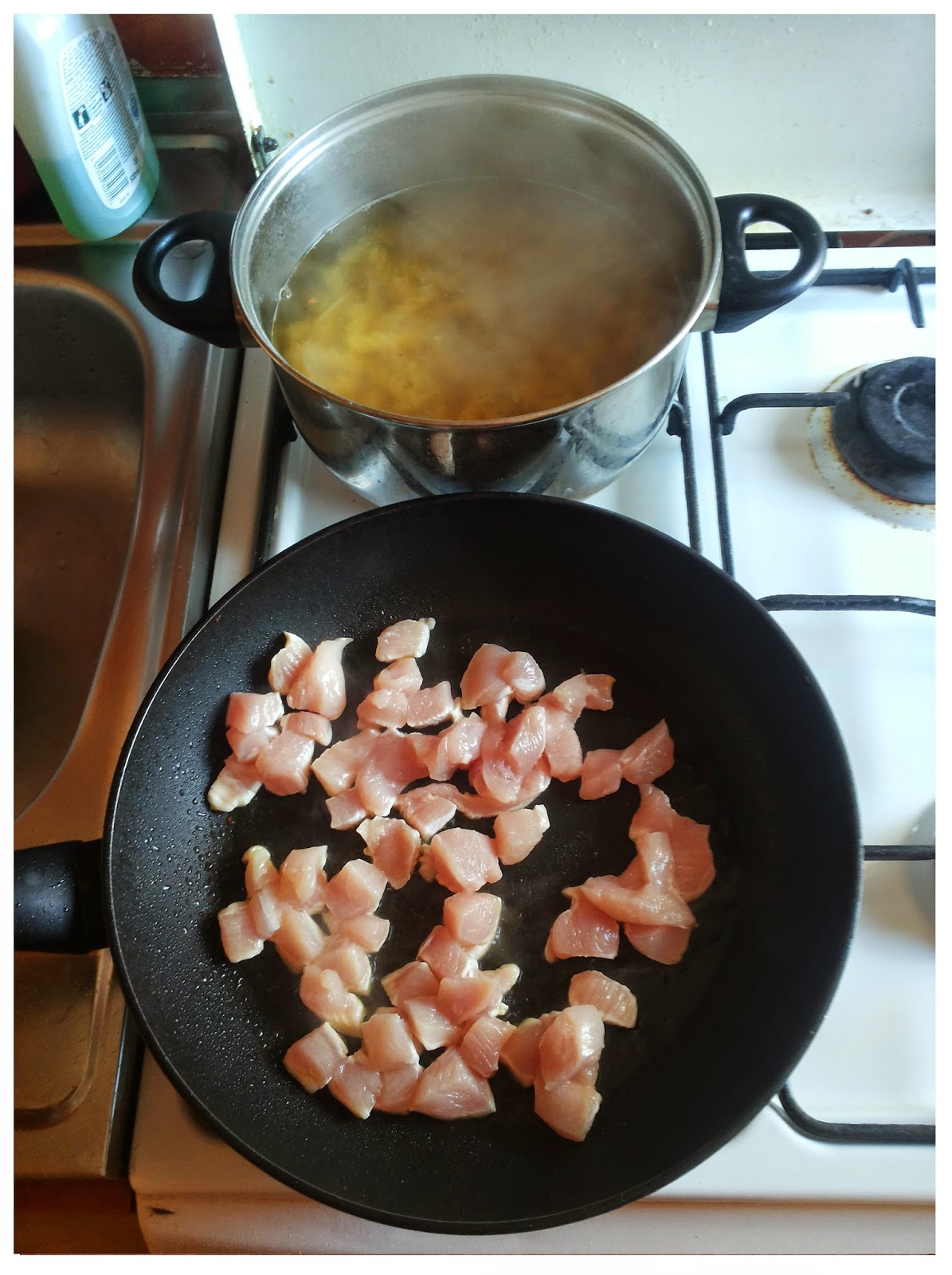 MEHE TOIT: Lihtne kana-sinihallitusjuustu pasta