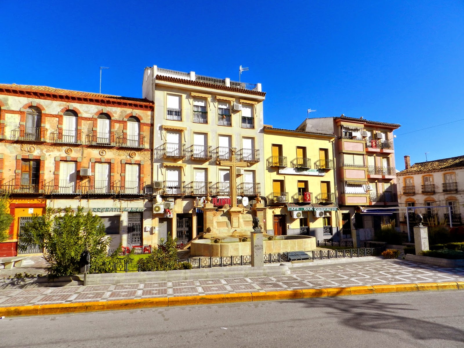 Jaén desde mi atalaya: Por los Pueblos de Jaén. JÓDAR