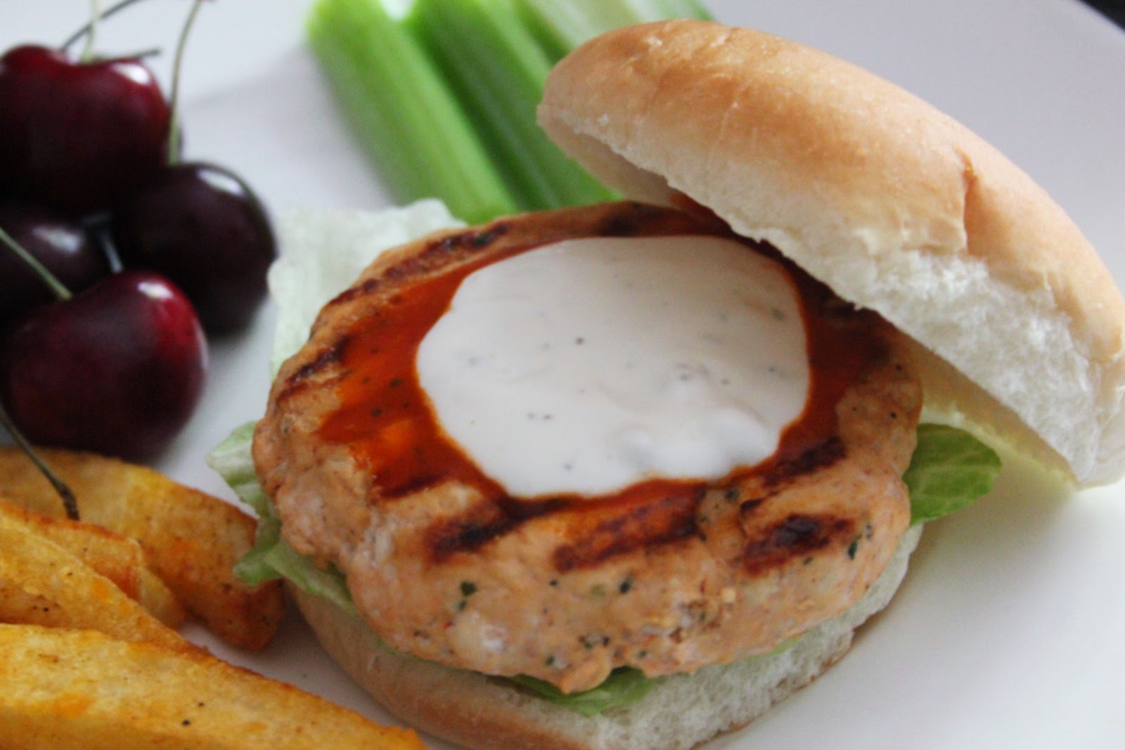 Punkie Pie's Place ...: Buffalo Chicken Burgers