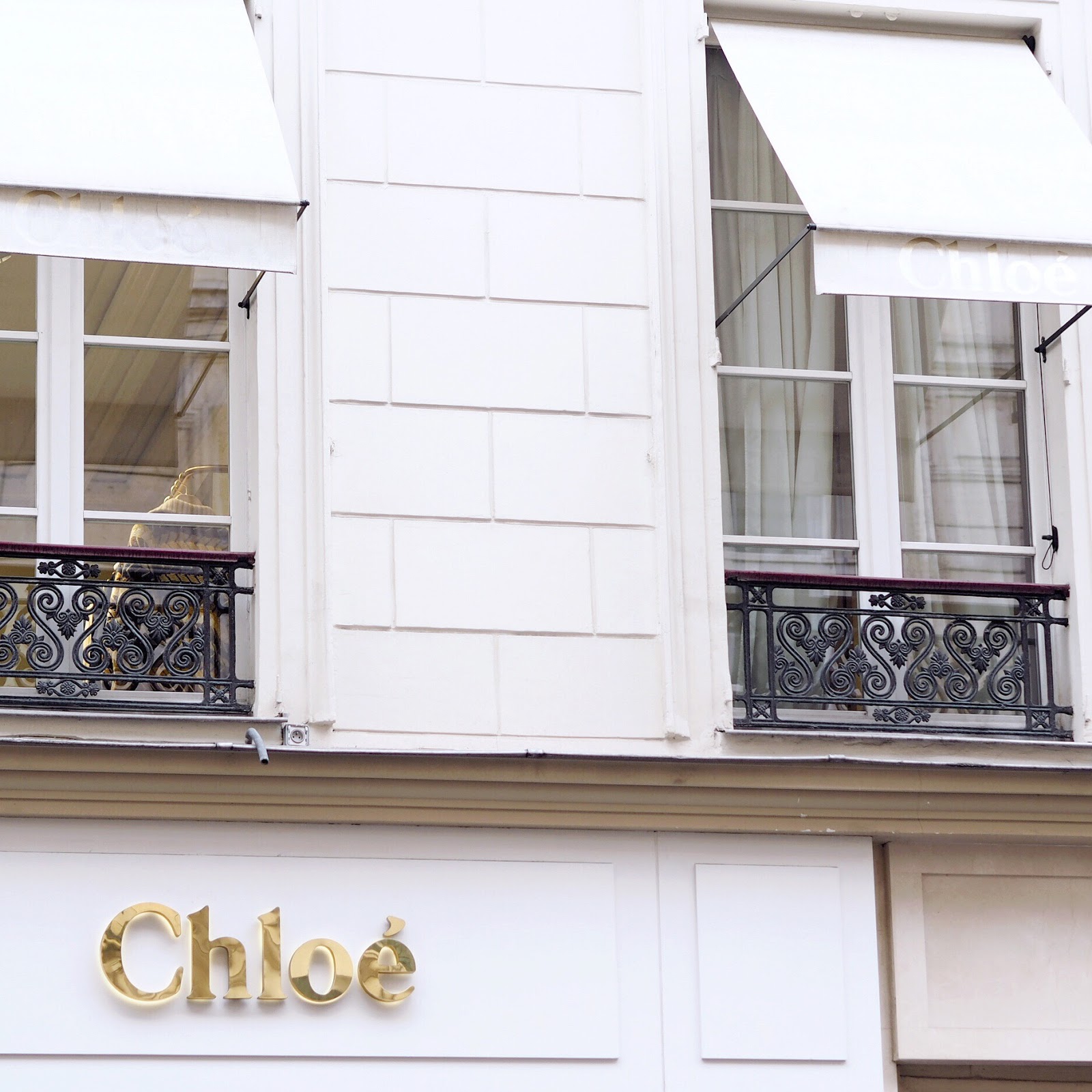 A Trip To The Beautiful City Of Paris - Love Catherine