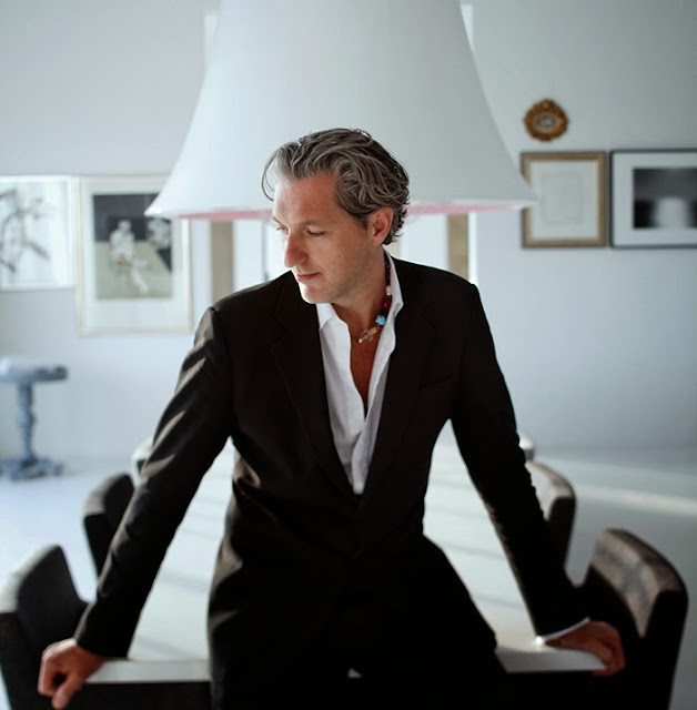 MY MAGICAL ATTIC: MARCEL WANDERS: PINNED UP AT THE STEDELIJK MUSEUM