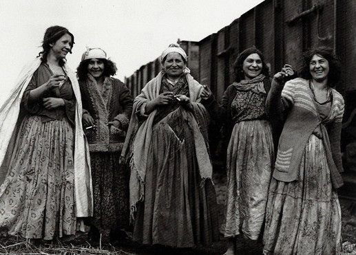 Who are the Roma of Cyprus - The gypsy village of Paphos, which ...