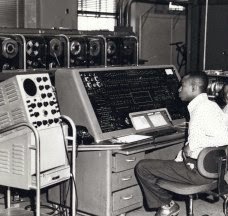 Generations of Computers - Online Computer Education(NEVER GIVE UP)