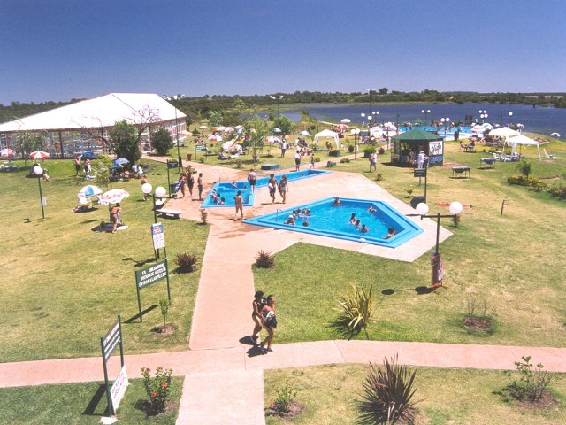 Argentina hoteles y turismo: Las termas de Colon, Entre Rios, la playa ...
