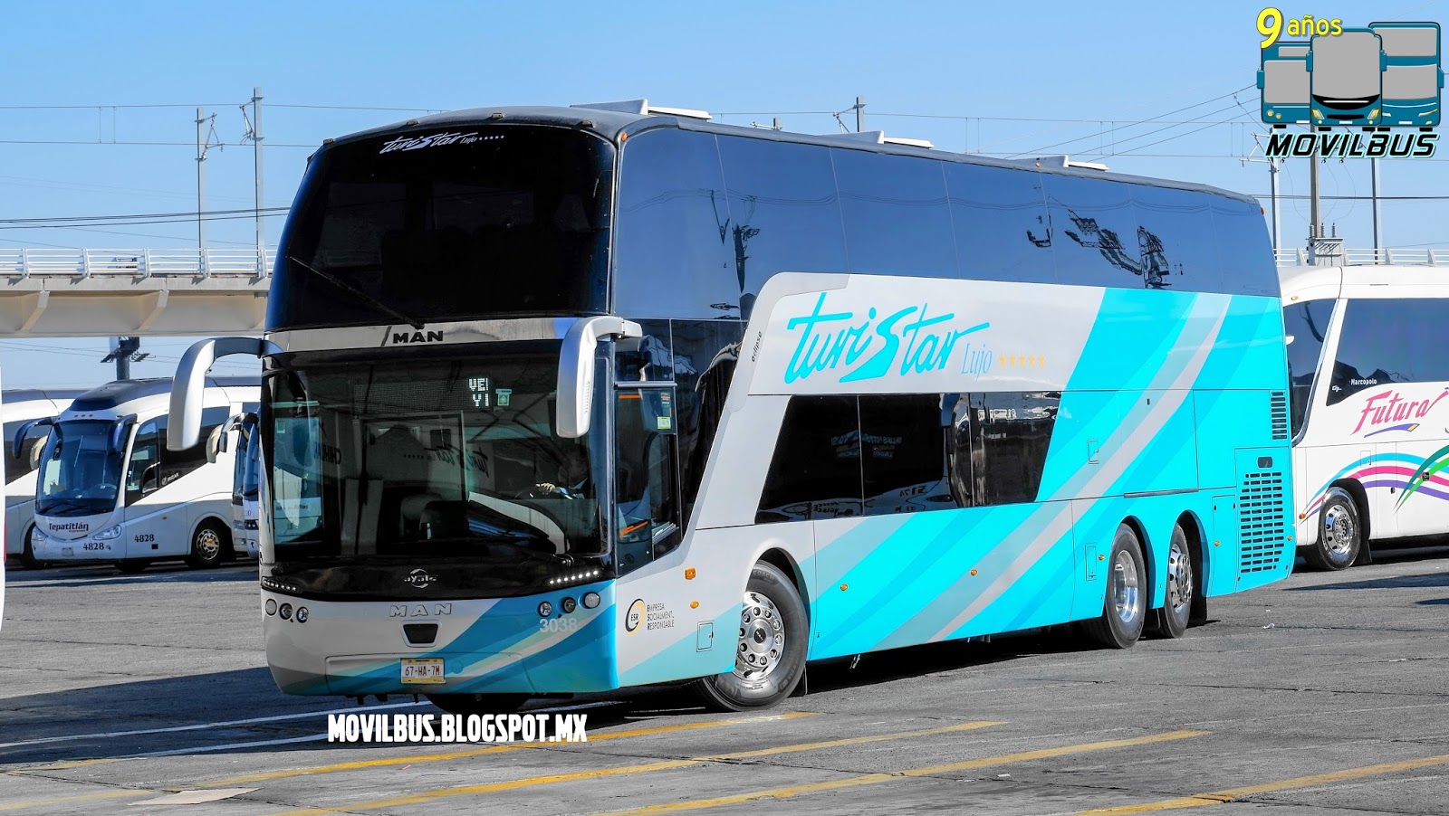 Ayats Eclipse Turistar Lujo haciendo escala en Guadalajara.