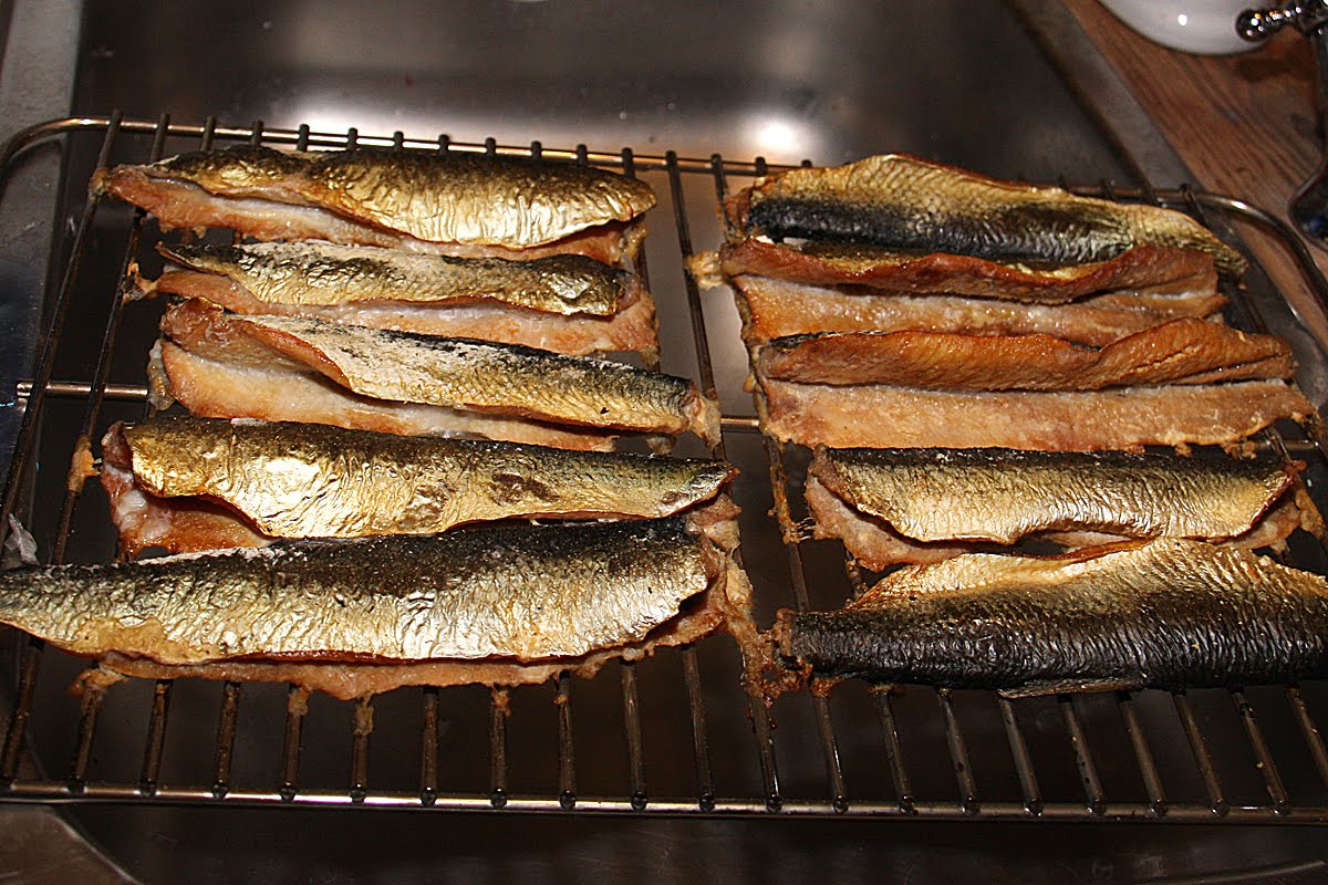 Fra Limfjordens bredder...: Røget sild