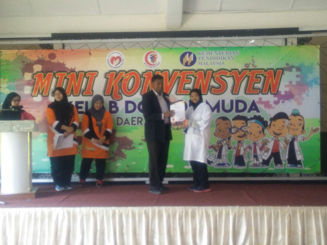 Kelab Doktor Muda SMKSJ
