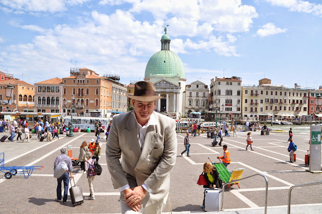 Orbis Catholicus Secundus: FSSP in Venice: Parish of Sts. Simon and Jude