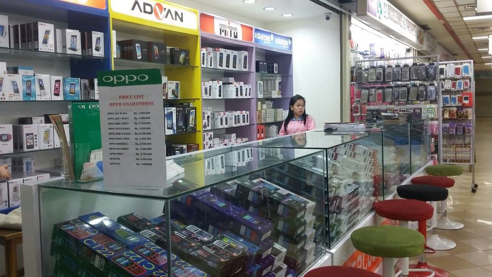 65 Desain Konter HP Minimalis Paling Unik - Model Desain Rumah Minimalis