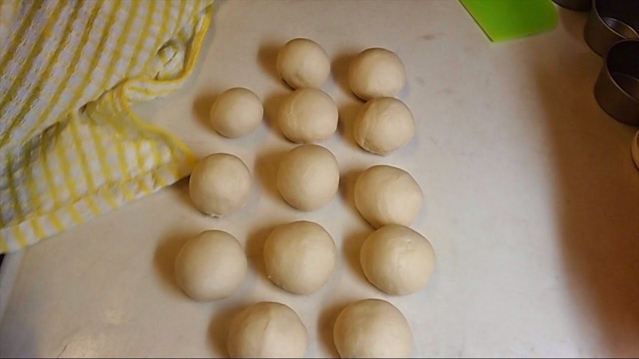 LUWEEH KITCHEN : Pan de Bonete