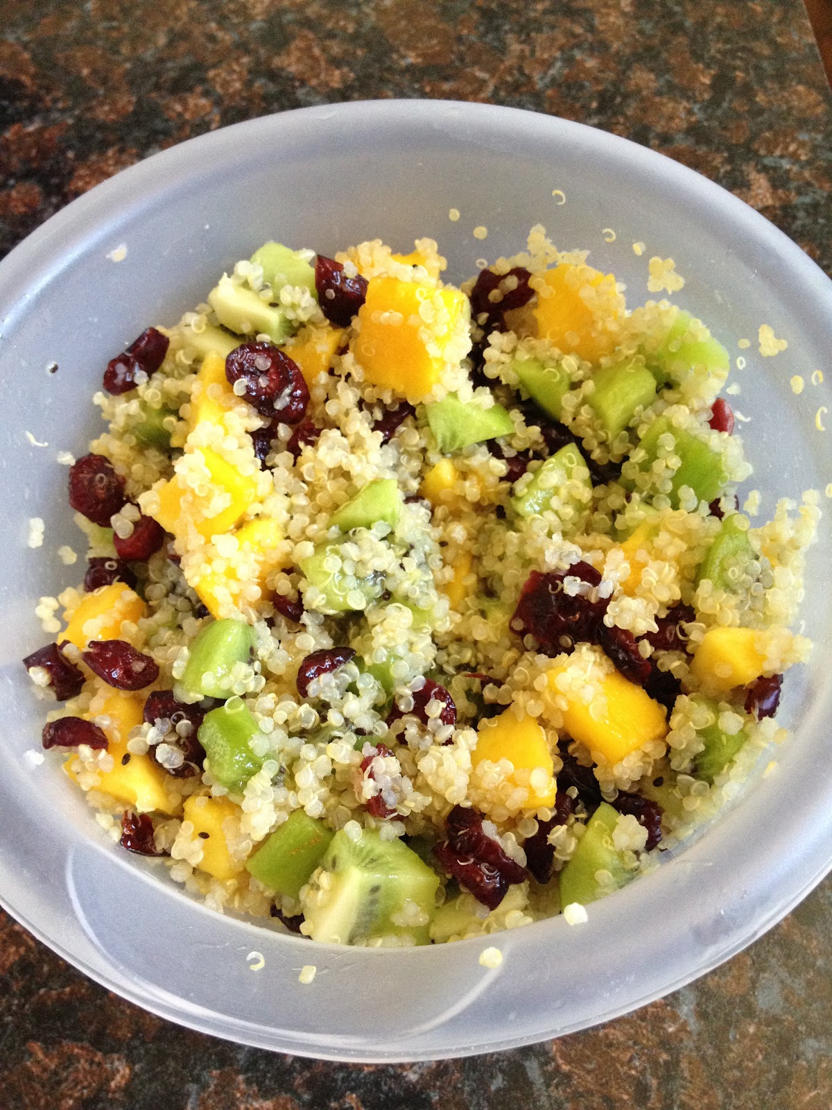 Cocinar como terapia: Ensalada de frutas y quinoa