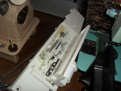 My Vintage Machines: Singer 9113