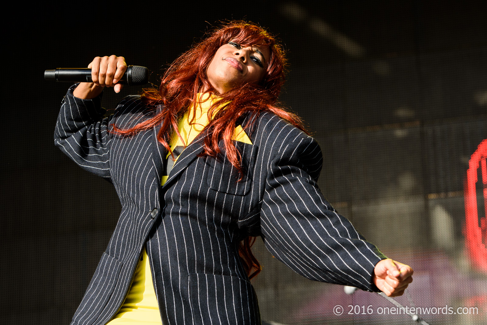 one in ten words: Field Trip 2016: Day 1, Band 10: Santigold - Concert ...