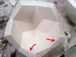 Andrea Vinkovic ceramics: Tutorial: Making paper plaster mould
