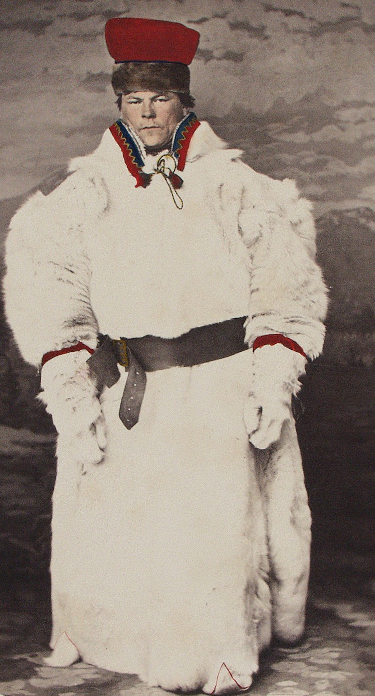 *The Saami - Samisk - Sámi*: Old and New Photographs of Sami - Gamle og ...