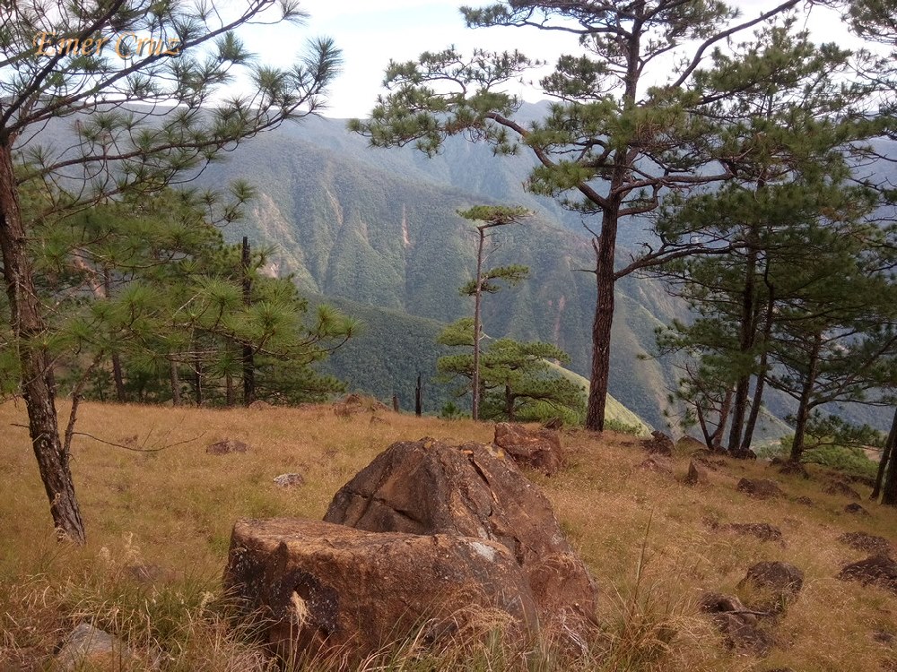 Mt. Tapulao (High Peak)