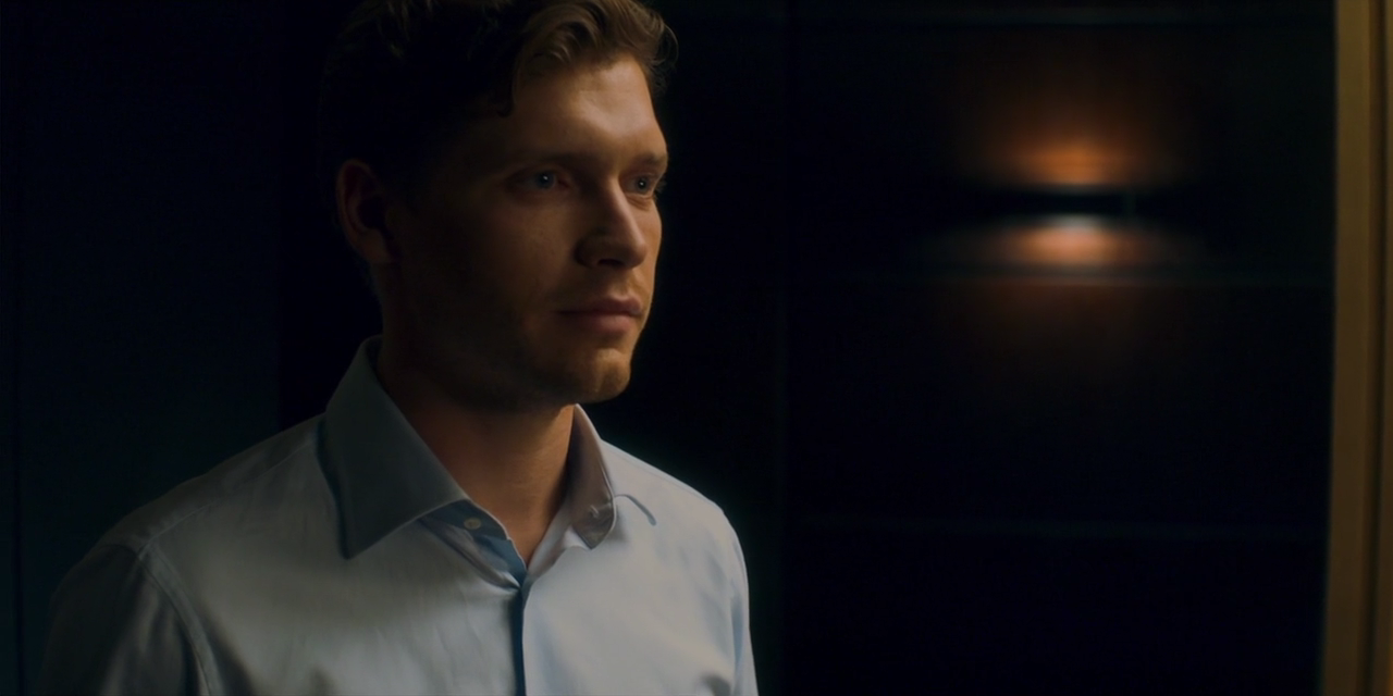 Billy Howle on MotherFatherSon (2019) ~ DC's Men of the Moment