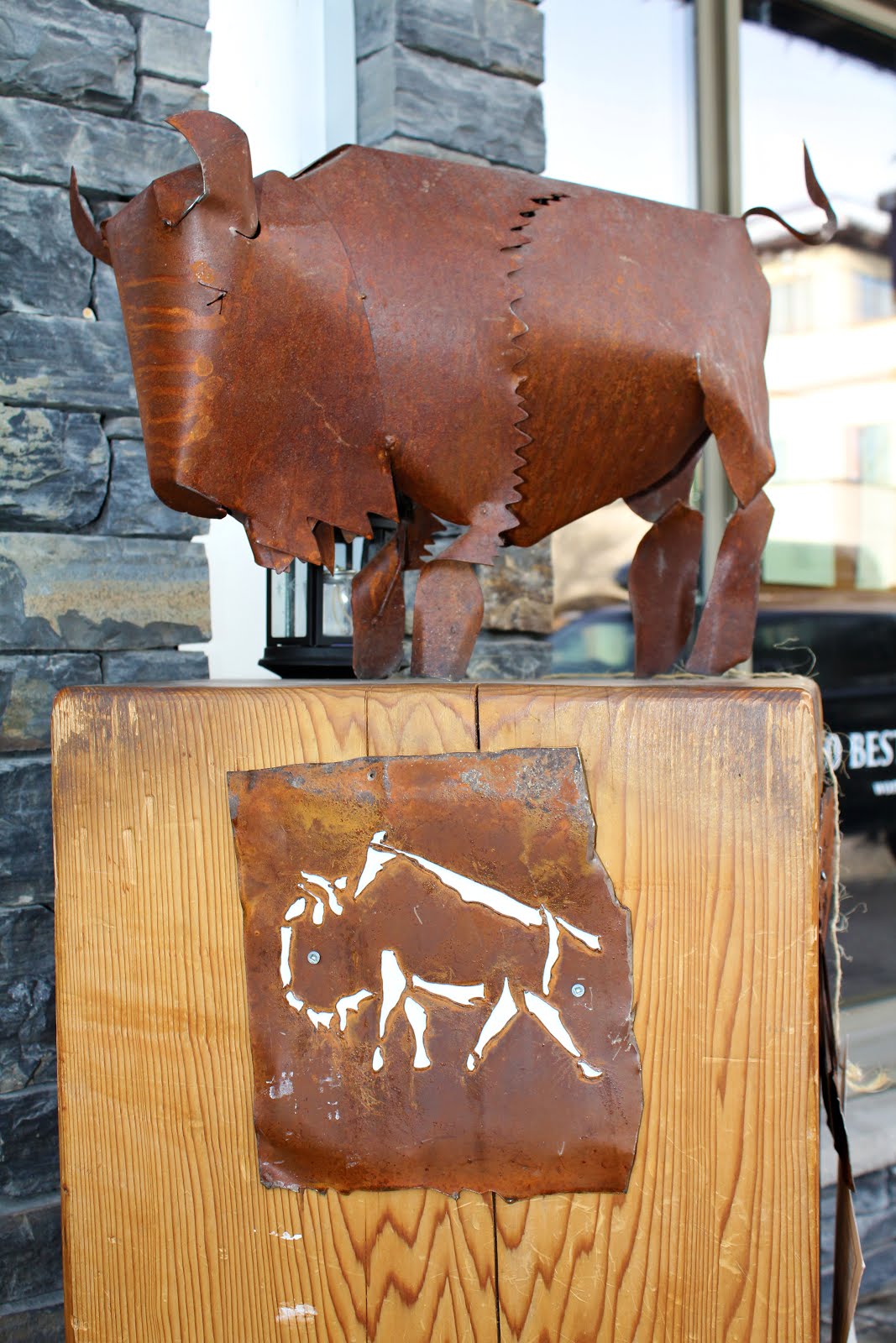 Bison Restaurant and Terrace in Banff, Alberta - Google Virtual Tours ...