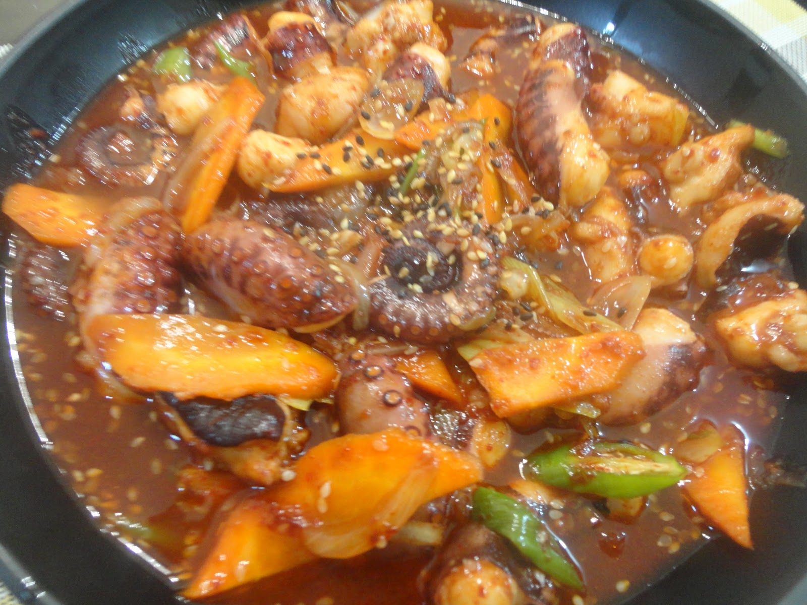 THE DENTIST IS IN THE KITCHEN: NAKJI BOKKEUM (Stir fried Spicy Octopus)