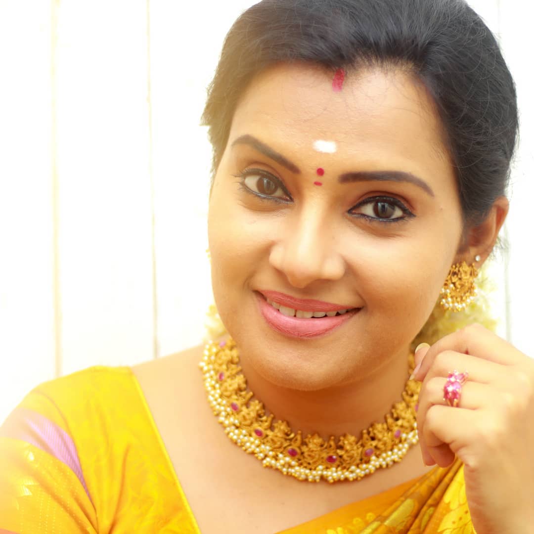 Serial Actress Sruthi raj Beautiful Stills Gallery