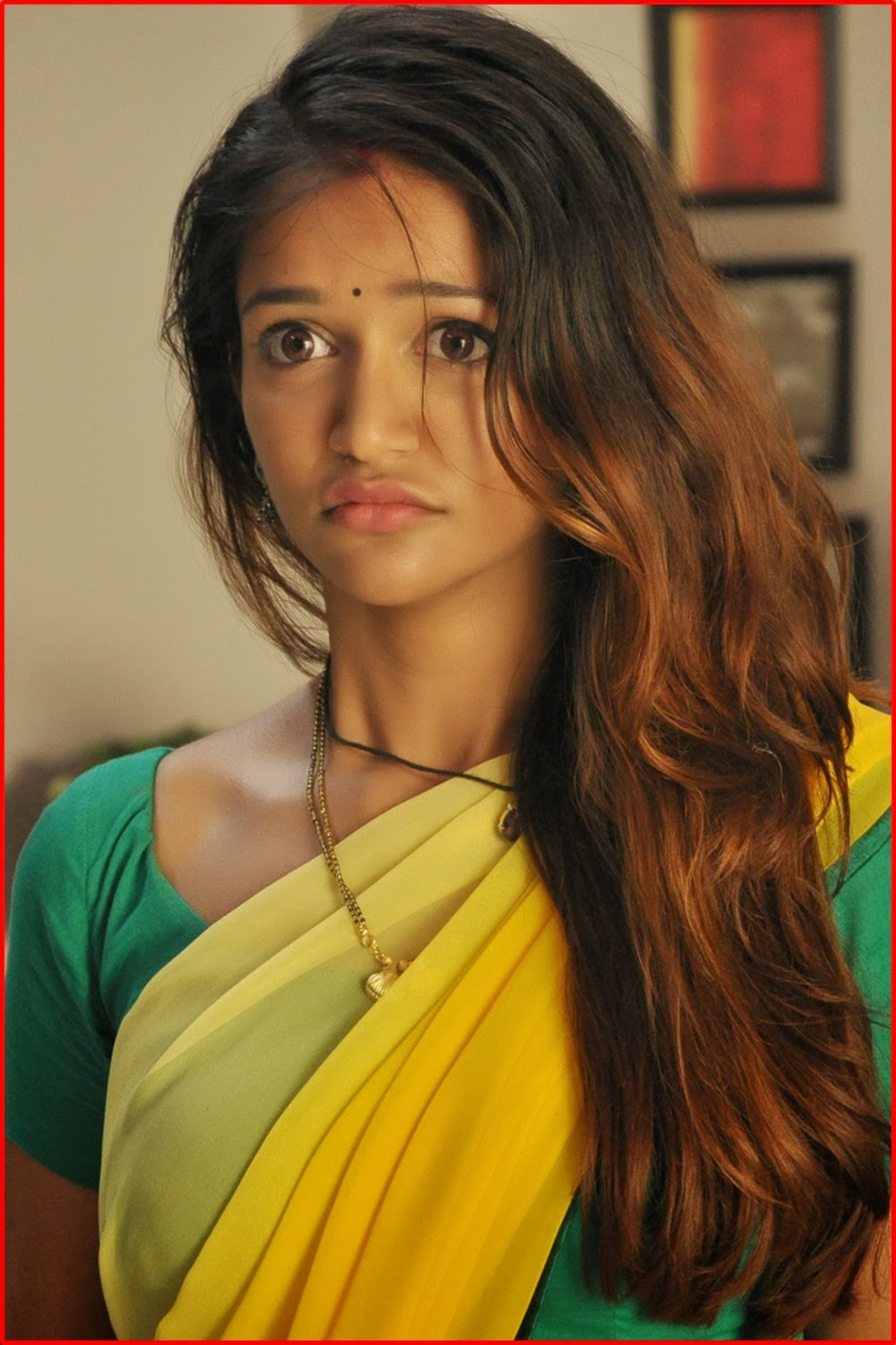 Bollywood Actresses: Anaika Soti