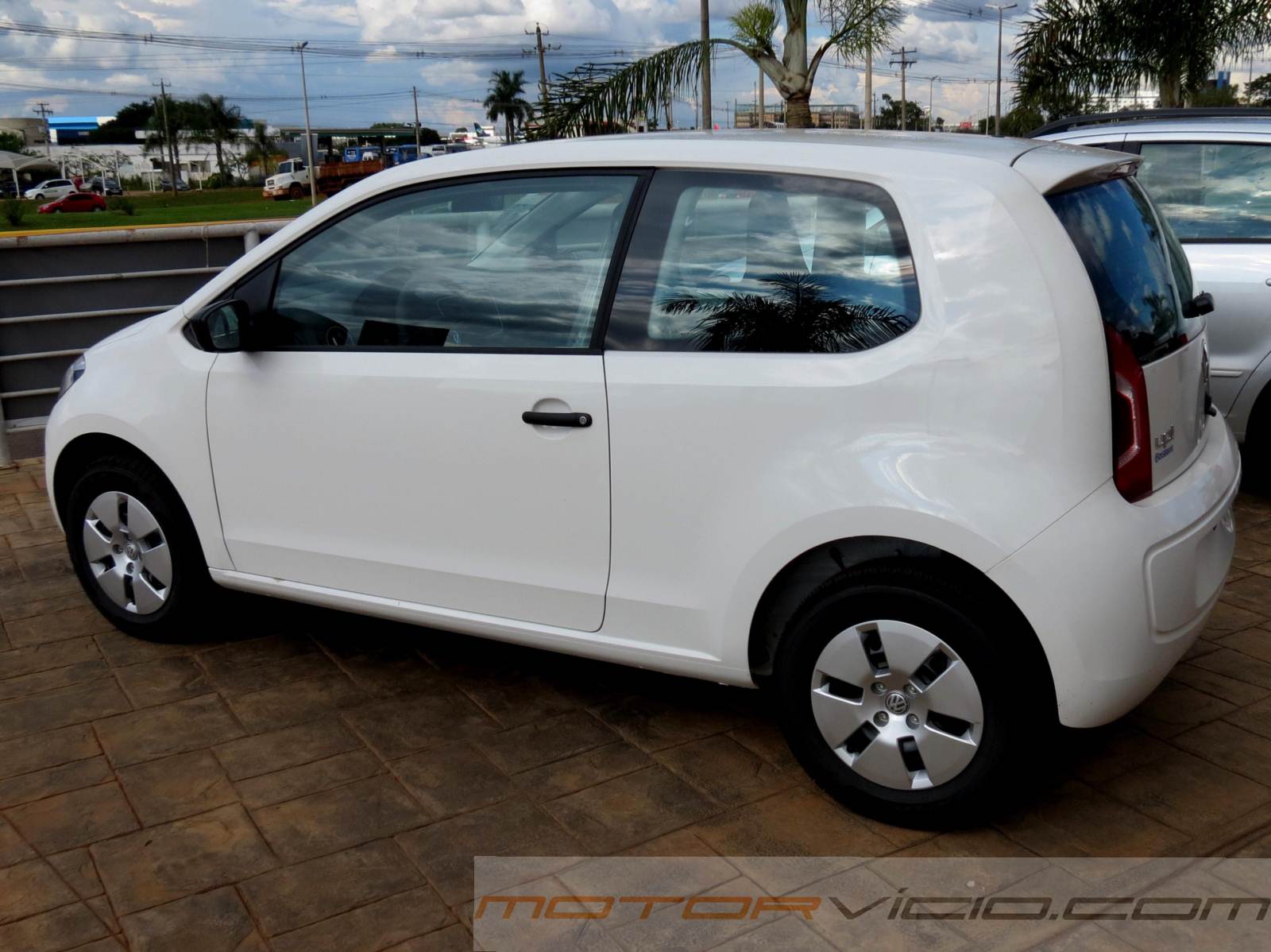 Novo Volkswagen up! 2 portas: preço parte de R$ 26.800