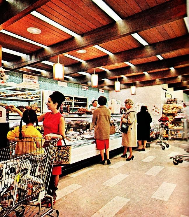 Pleasant Family Shopping: The Dynamic Dominick's