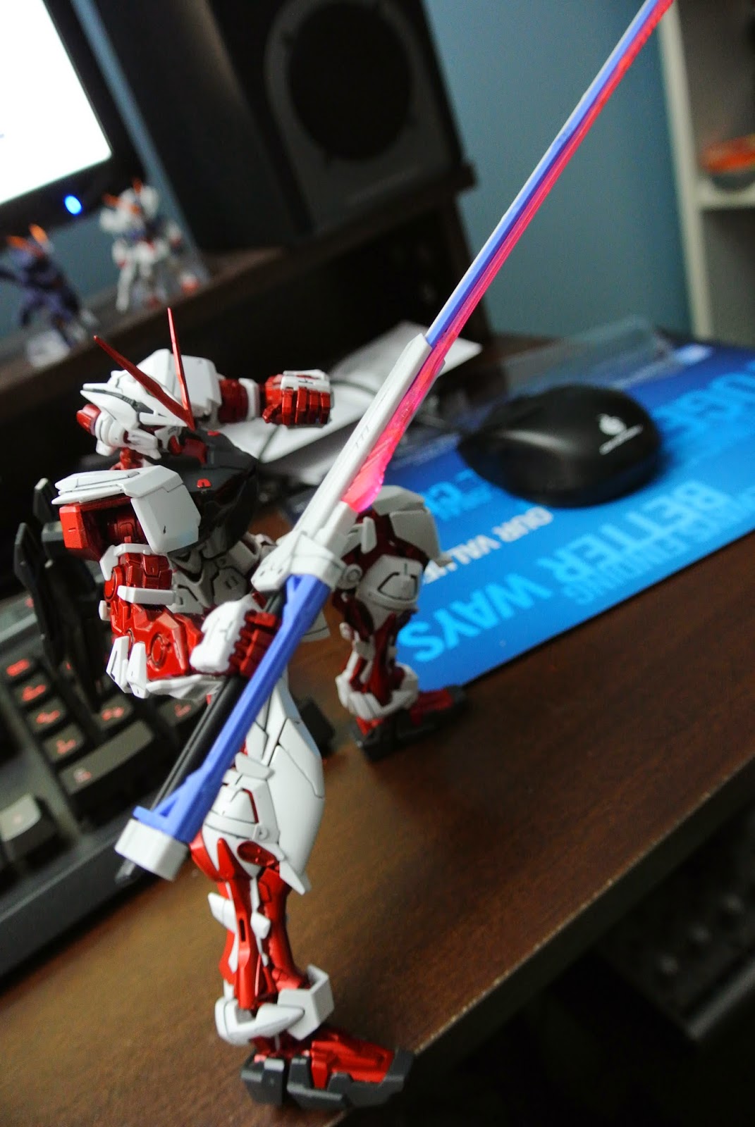GunplaWorks: MG 1/100 Gundam Astray Red Frame Kai (Painted Build)