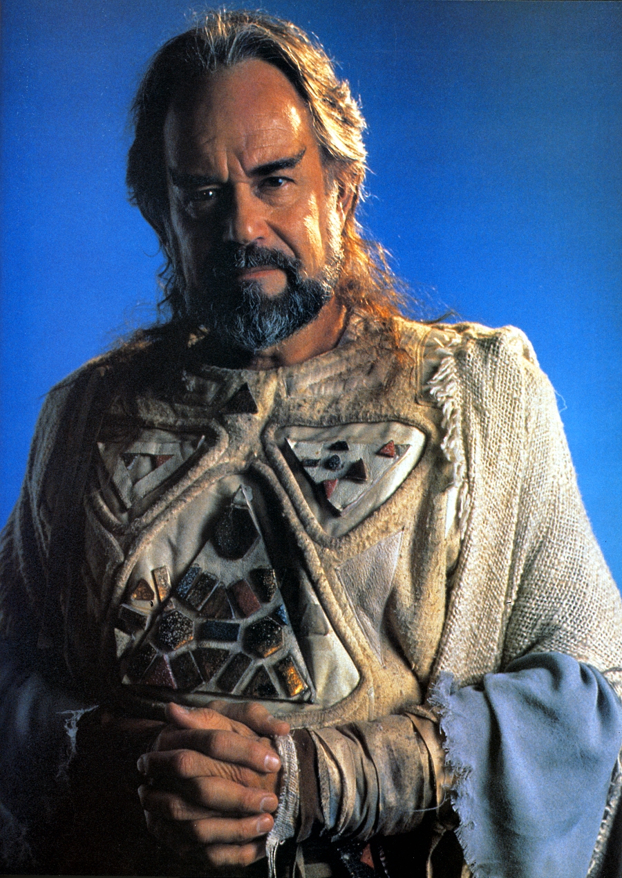 Laurence Luckinbill Star Trek