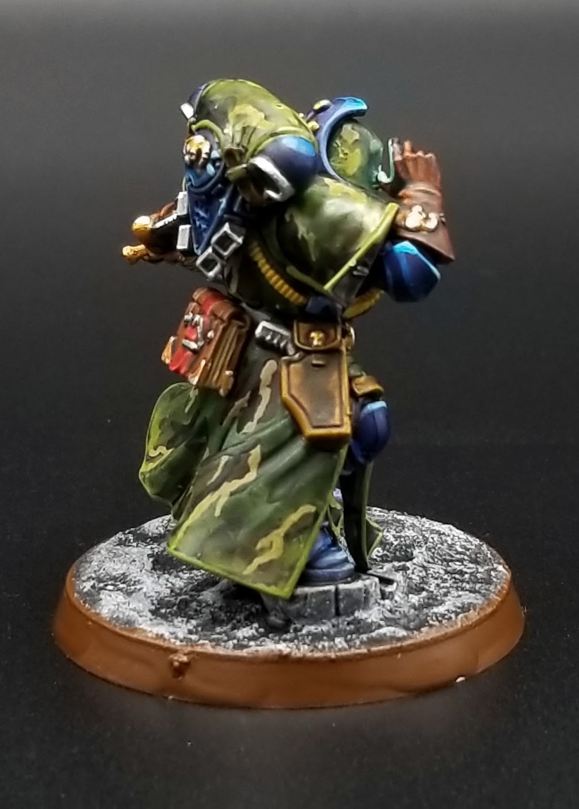 Tigurius's Omnis Arcanum Models: Blood Raven Primaris Librarian in ...