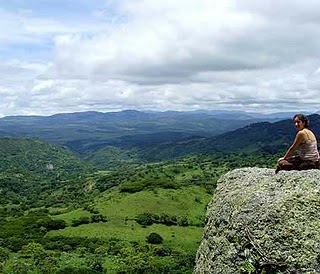 entornos / ... Nicaragua, volcán y frontera: Reserva Natural de Miraflor