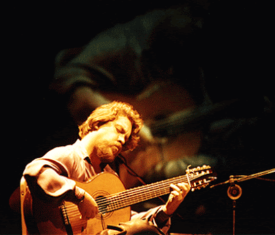 ESCOLA DE MÚSICA - FENIX: O VIOLÃO MÁGICO - RAPHAEL RABELLO