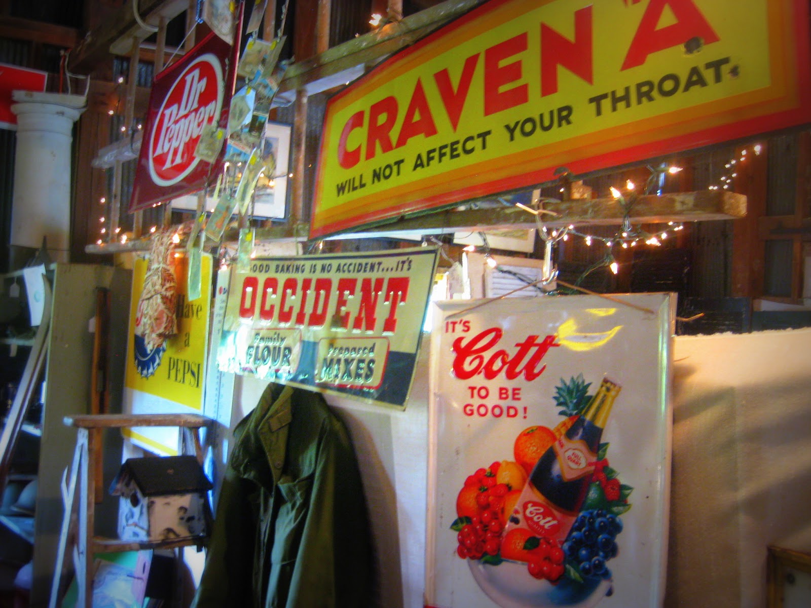 Cassie Stephens: What the Art Teacher Wore #68