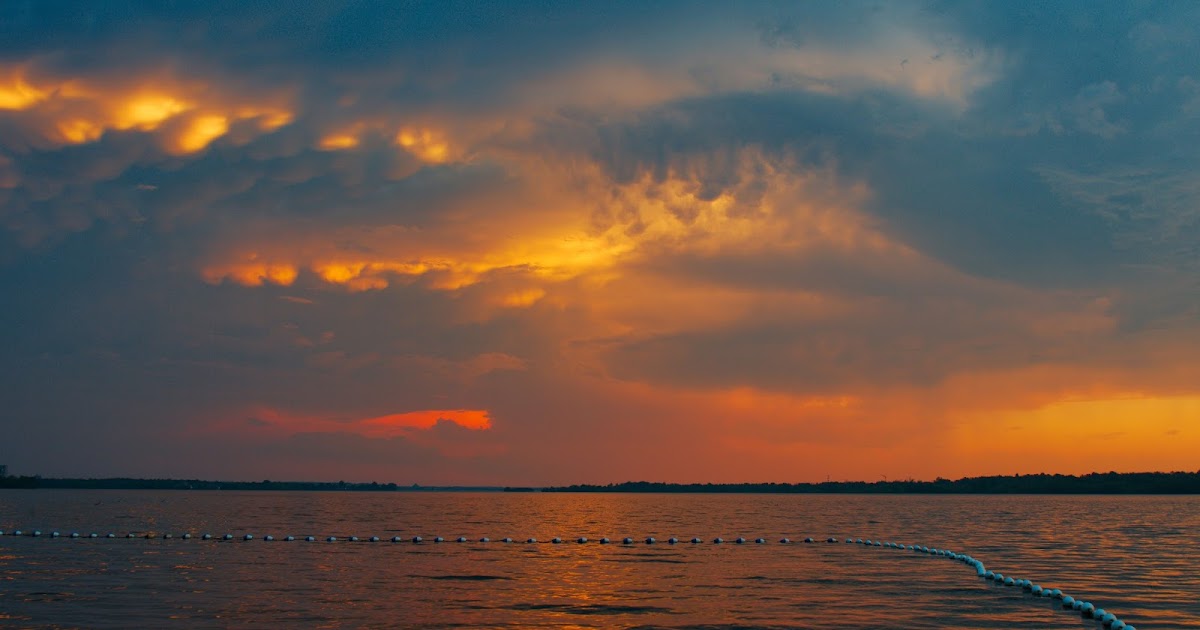 The Brown Knowser: Photo Friday: Summer Solstice Sunset