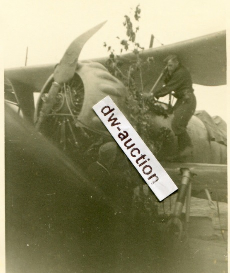 FalkeEins - the Luftwaffe blog: Henschel Hs 123 photo selection Fly ...