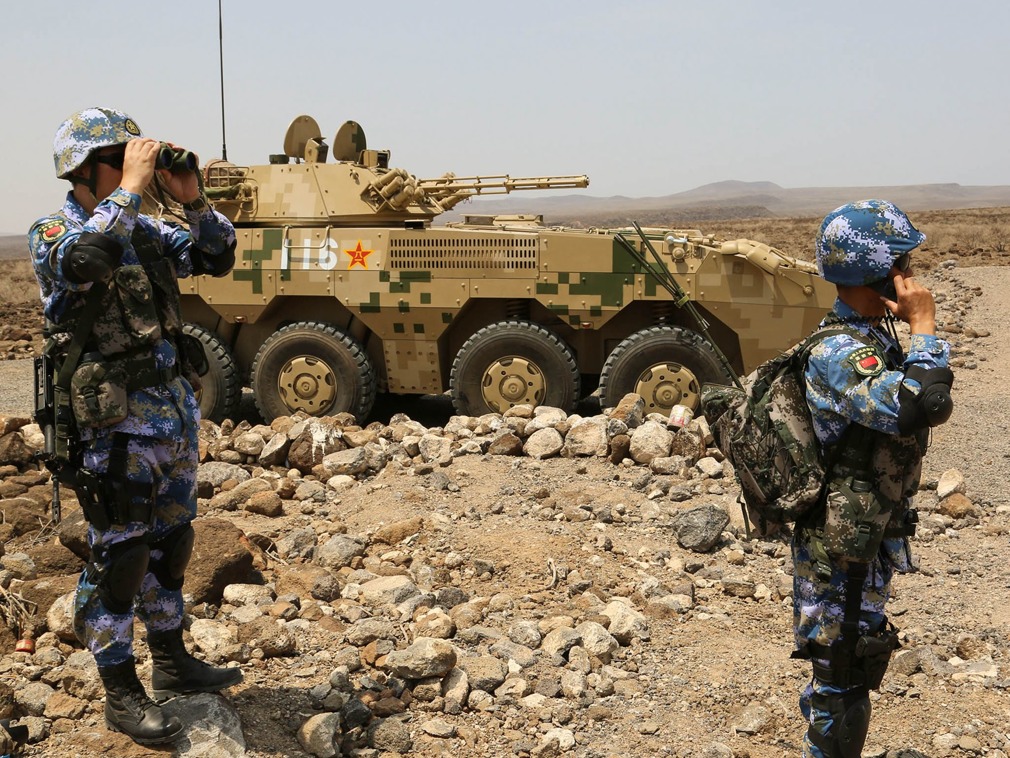 China Defense Blog: Hi-res photos of the day: PLA Marine live fire ...