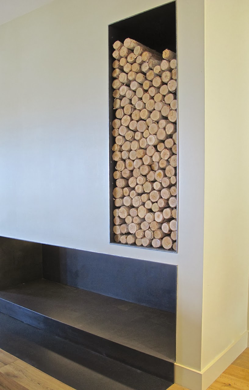 522 Industries: A box for Logs