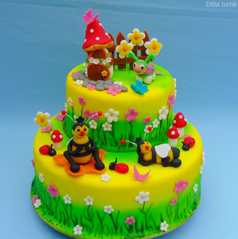 Ditta tortái: Méhecskés gyerek torták