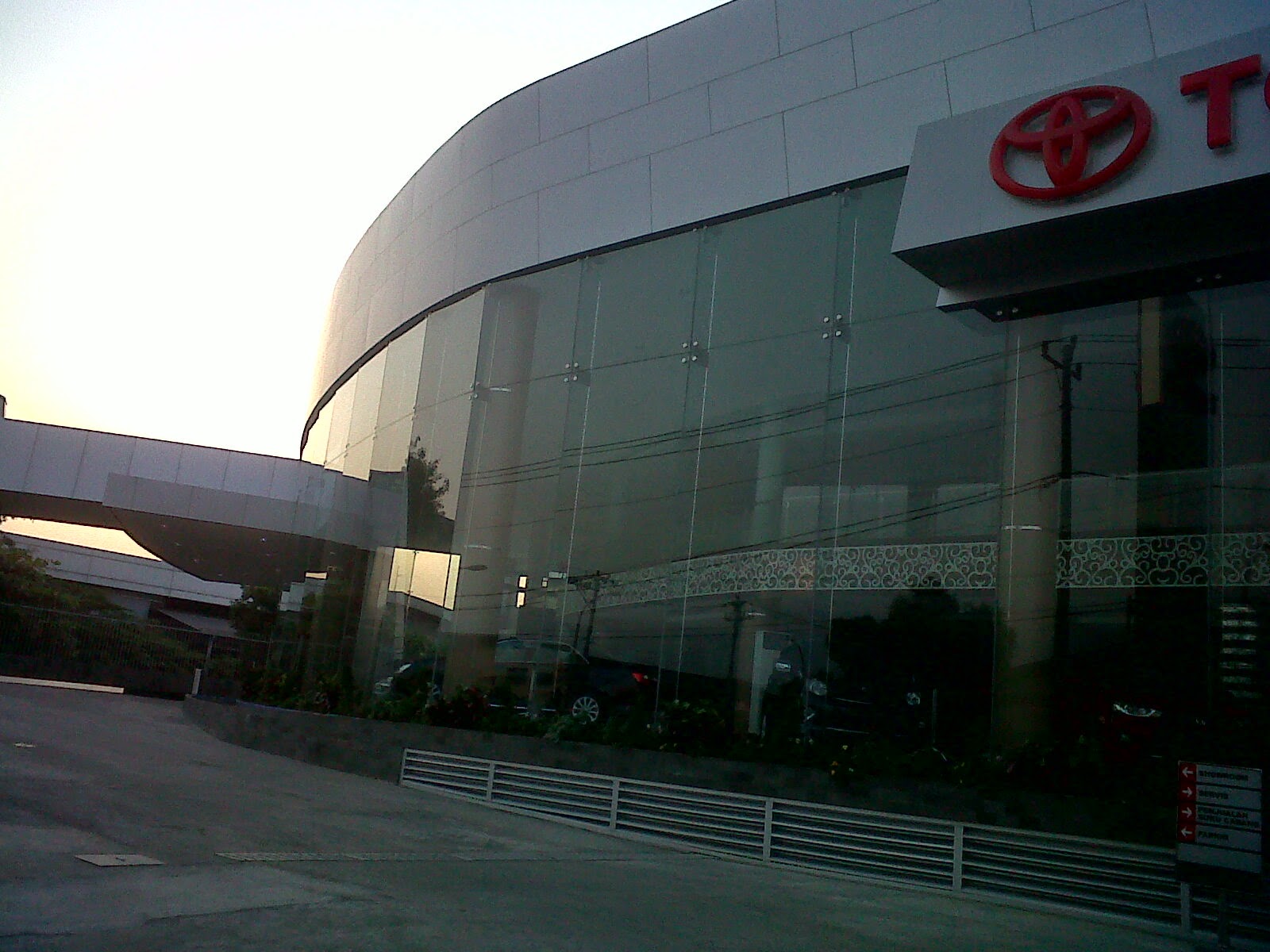 TOYOTA NASMOCO SILIWANGI SEMARANG: 2014