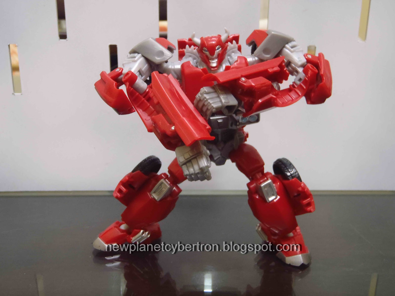 New Planet Cybertron: Transformers Review: Cliffjumper (Prime RiD Deluxe)