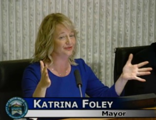 A BUBBLING CAULDRON: New Council Seated - Foley Elected Mayor, Genis ...