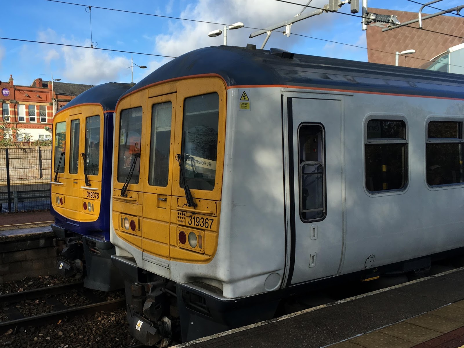 Calling at... British railway stations: St Helens Central (SNH)