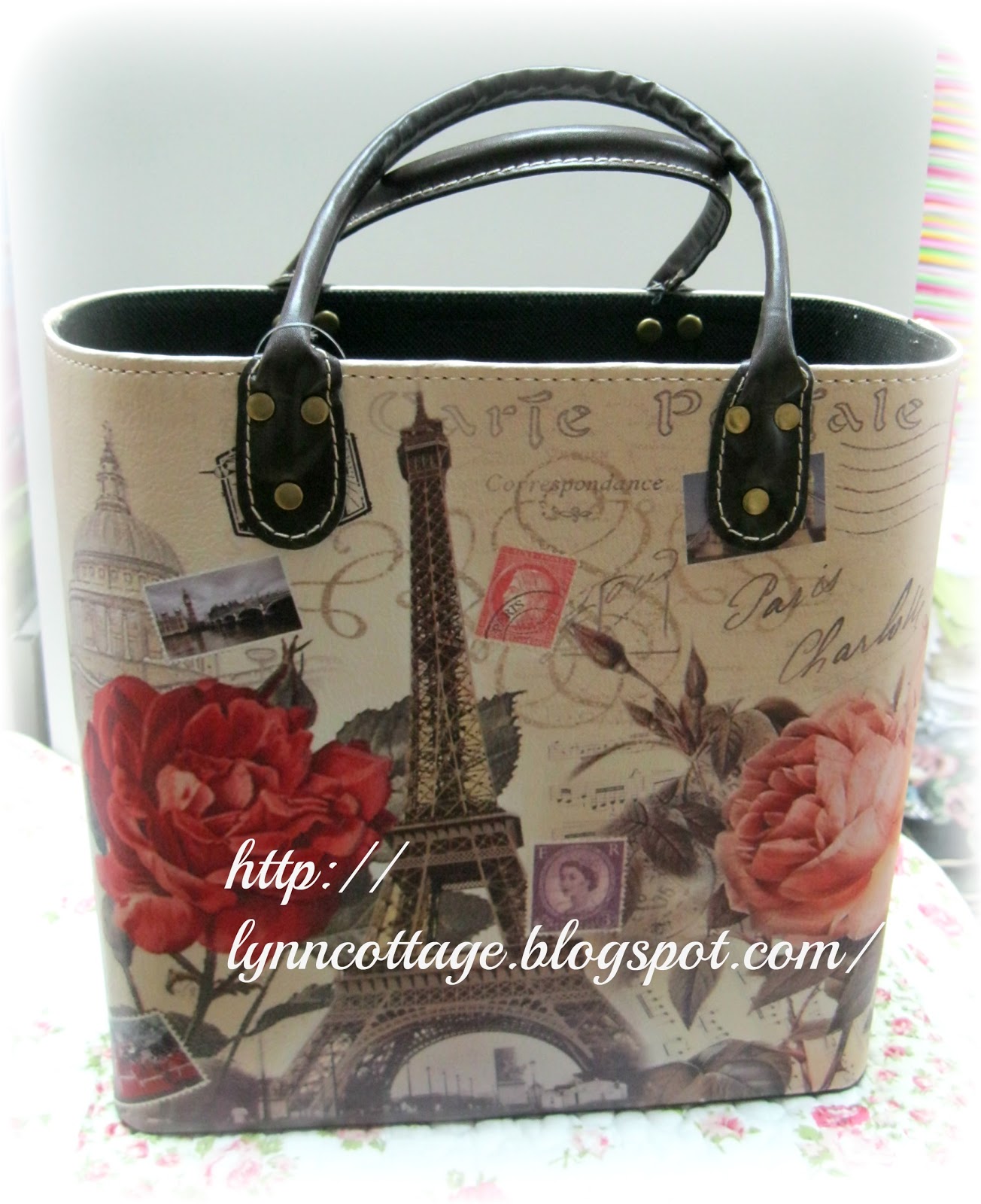 lynn's cottage: VINTAGE PVC LEATHER BAG..........