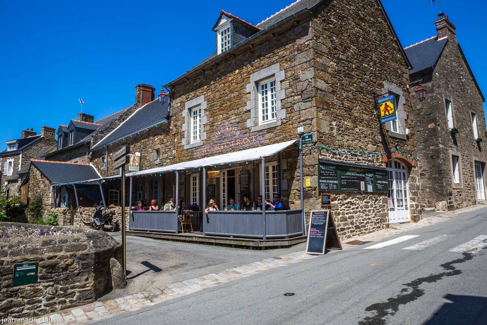 Découvrir la France en photos: 16 - SAINT SULIAC. (Ille et Vilaine-35)