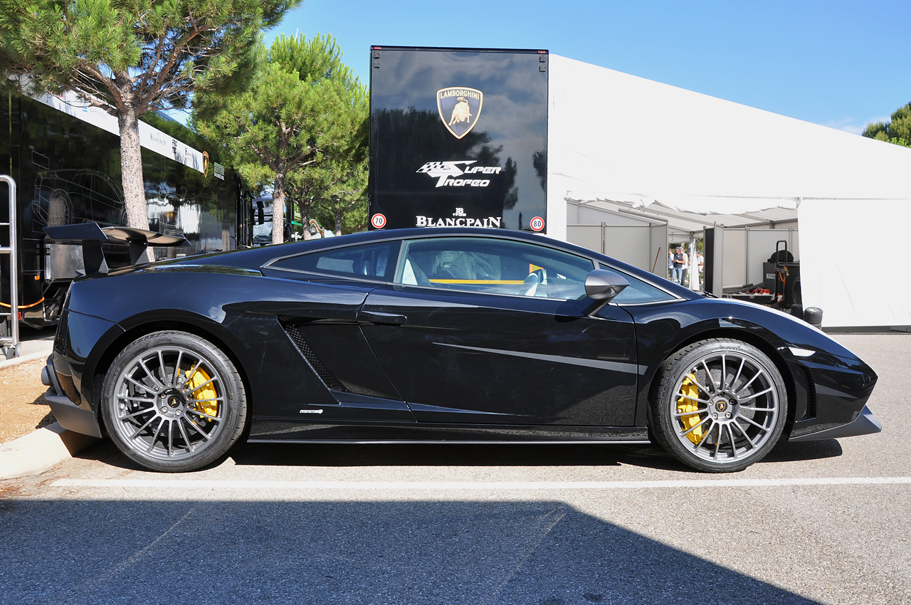 2011 Lamborghini Gallardo LP570-4 Blancpain Review