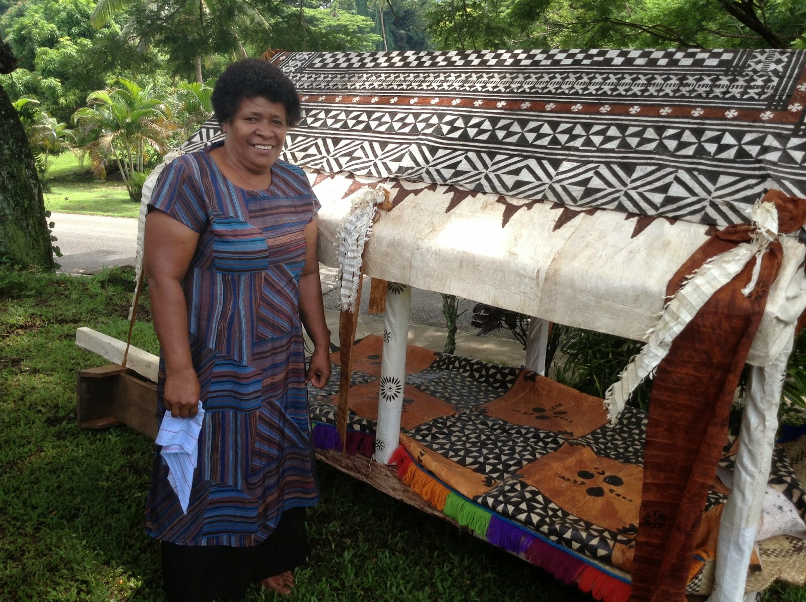 Fiji Mission: "WEAVING AND TAPPA CLOTH"
