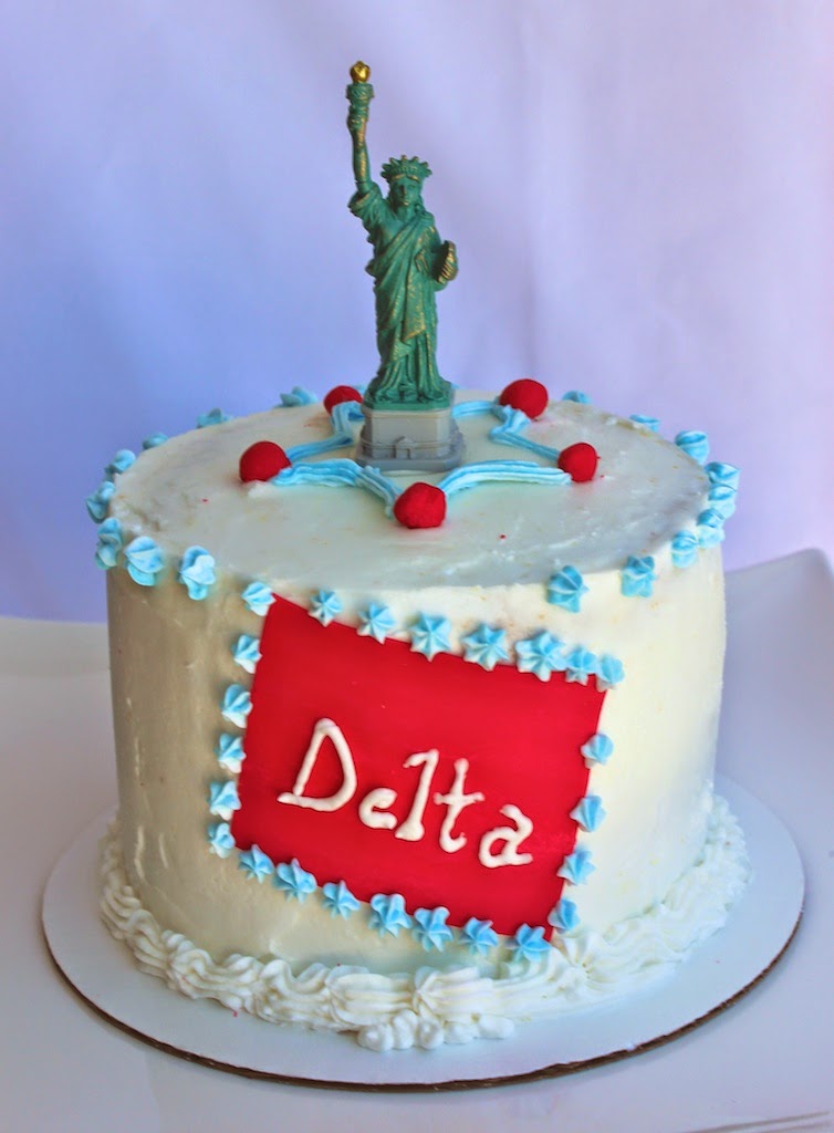 Cakealicious Surprises: New York/Delta Airlines Themed Cake