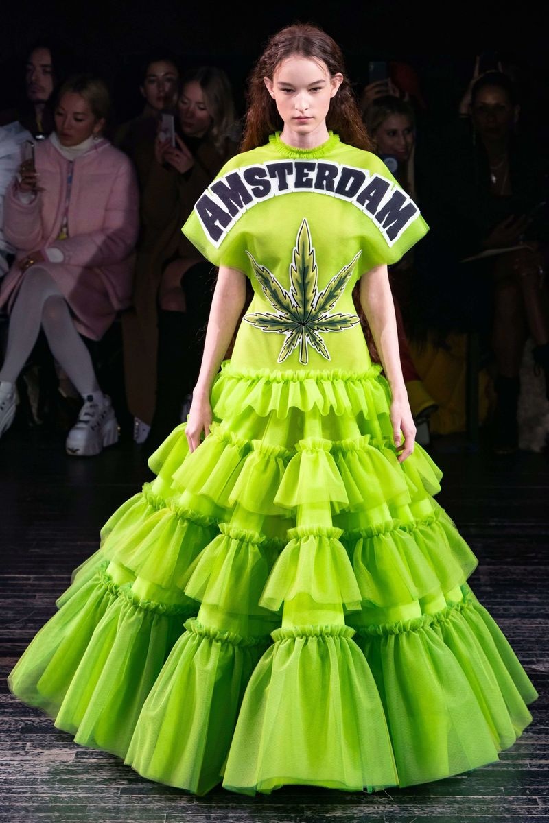 Ultra Tendencias: The Viktor & Rolf Spring 2019 se convirtió en una ...
